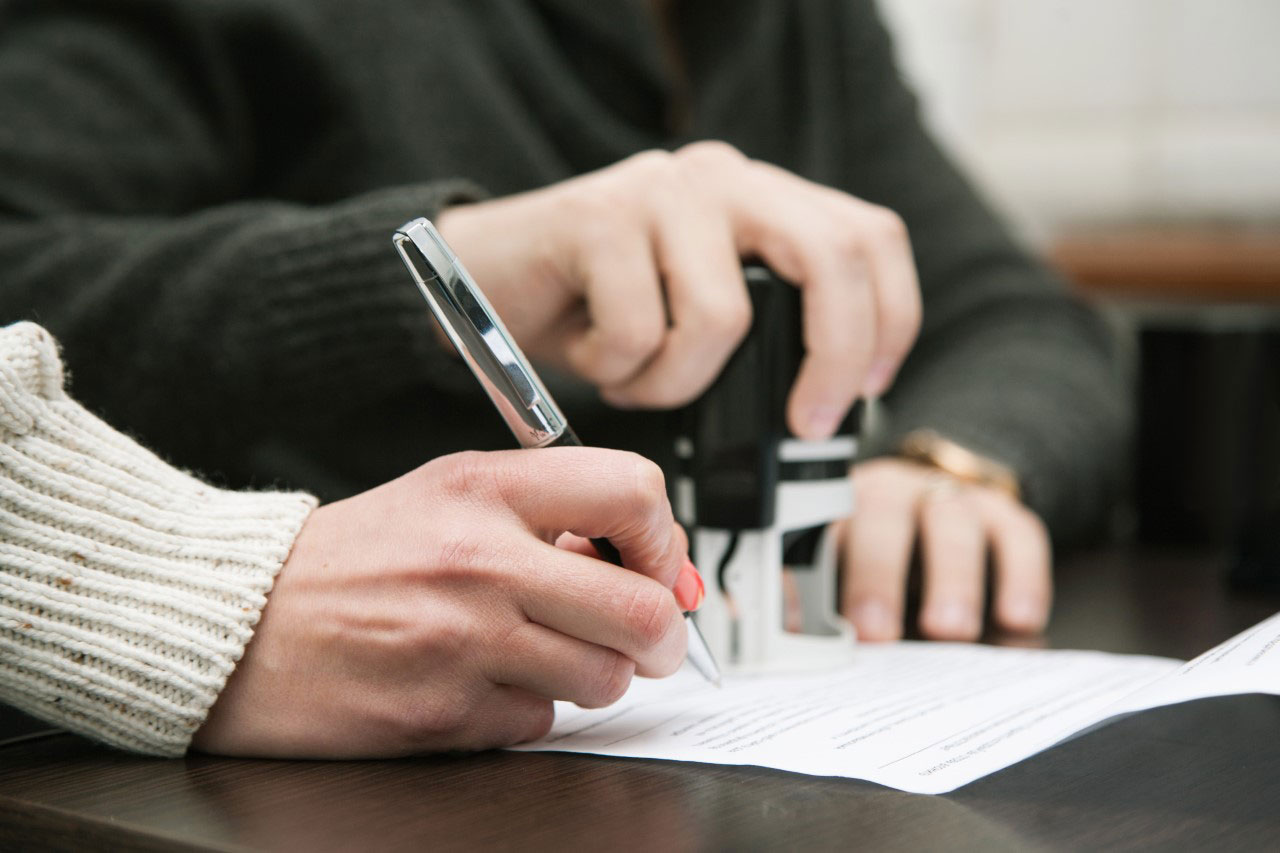 Signing and Notarizing Documents While Social Distancing